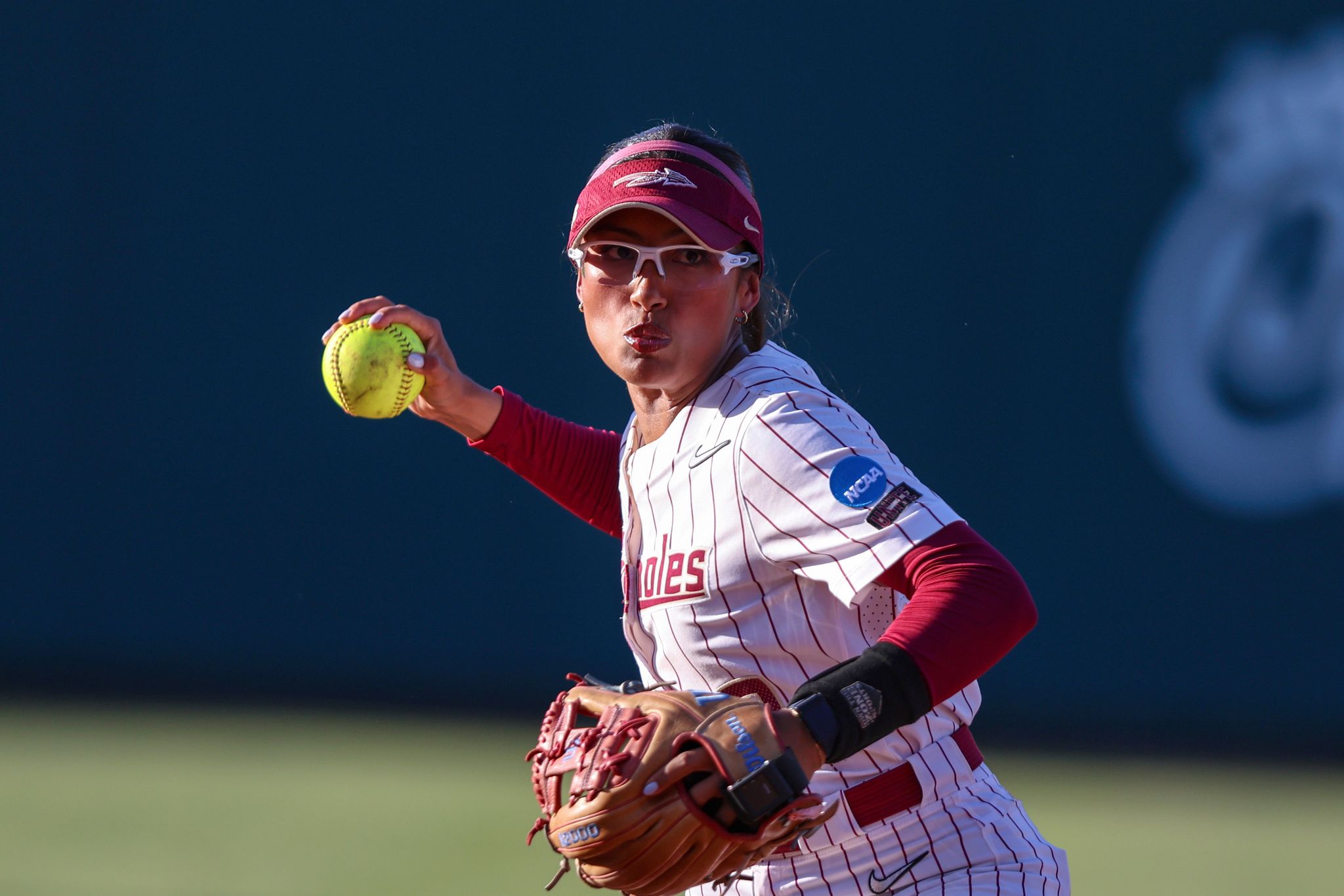 Florida State's Isa Torres sets NCAA record by getting a hit in 14 ...