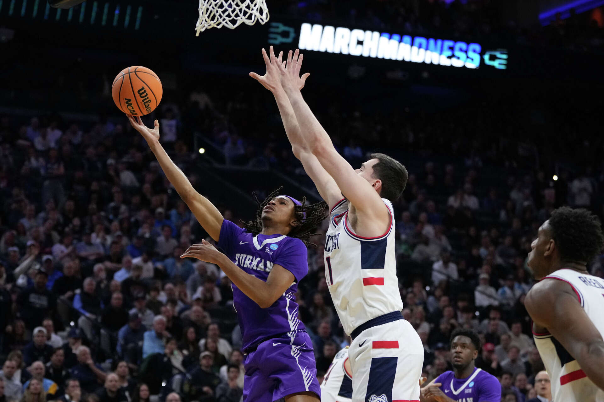 Tarris Reed Jr. saved UConn on night when Huskies missed shots