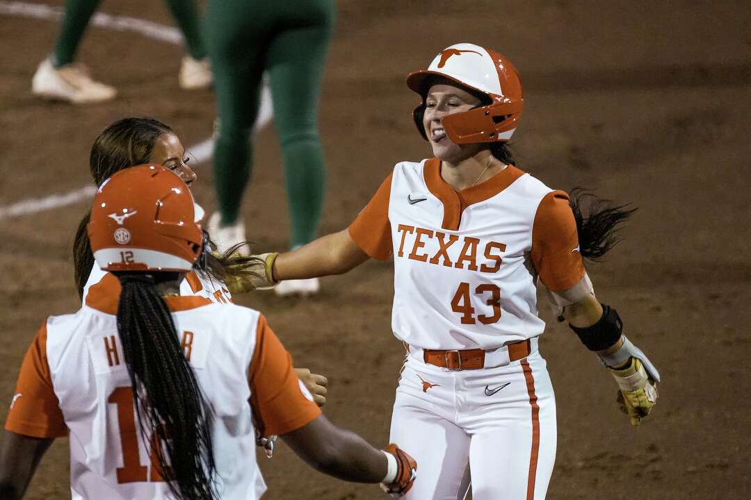 AUSL draft: Texas softball's Reese Atwood, Leighann Goode get picked