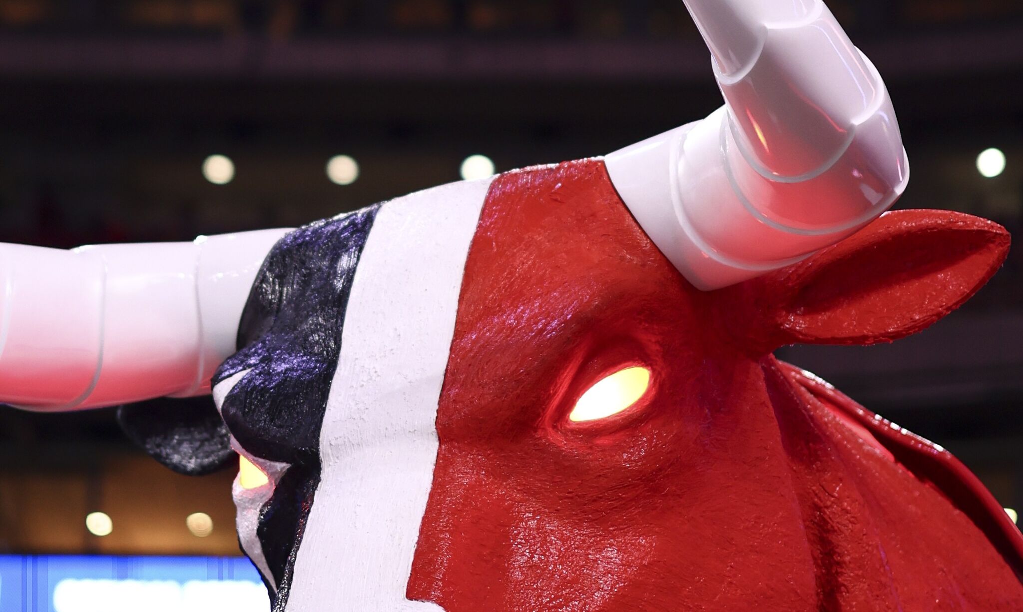 Indiana team accused of swiping Texans logo responds