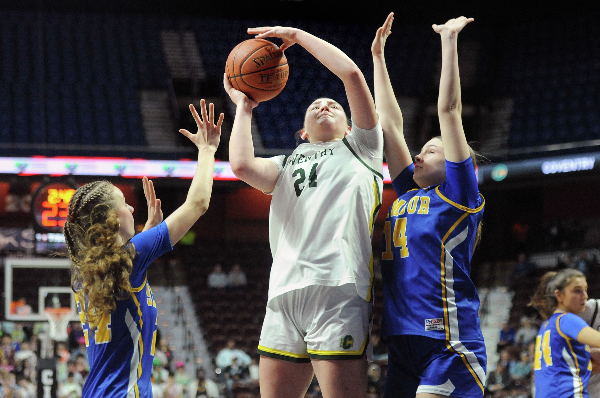 UConn basketball alum Kara Wolters training Coventry's Hailey Mayo