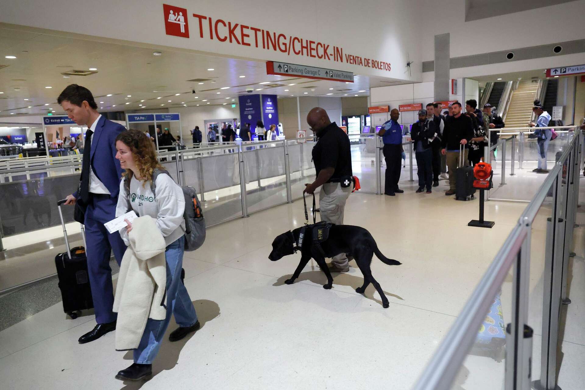 Here are the TSA Wait Times at DFW International Airport and Dallas ...