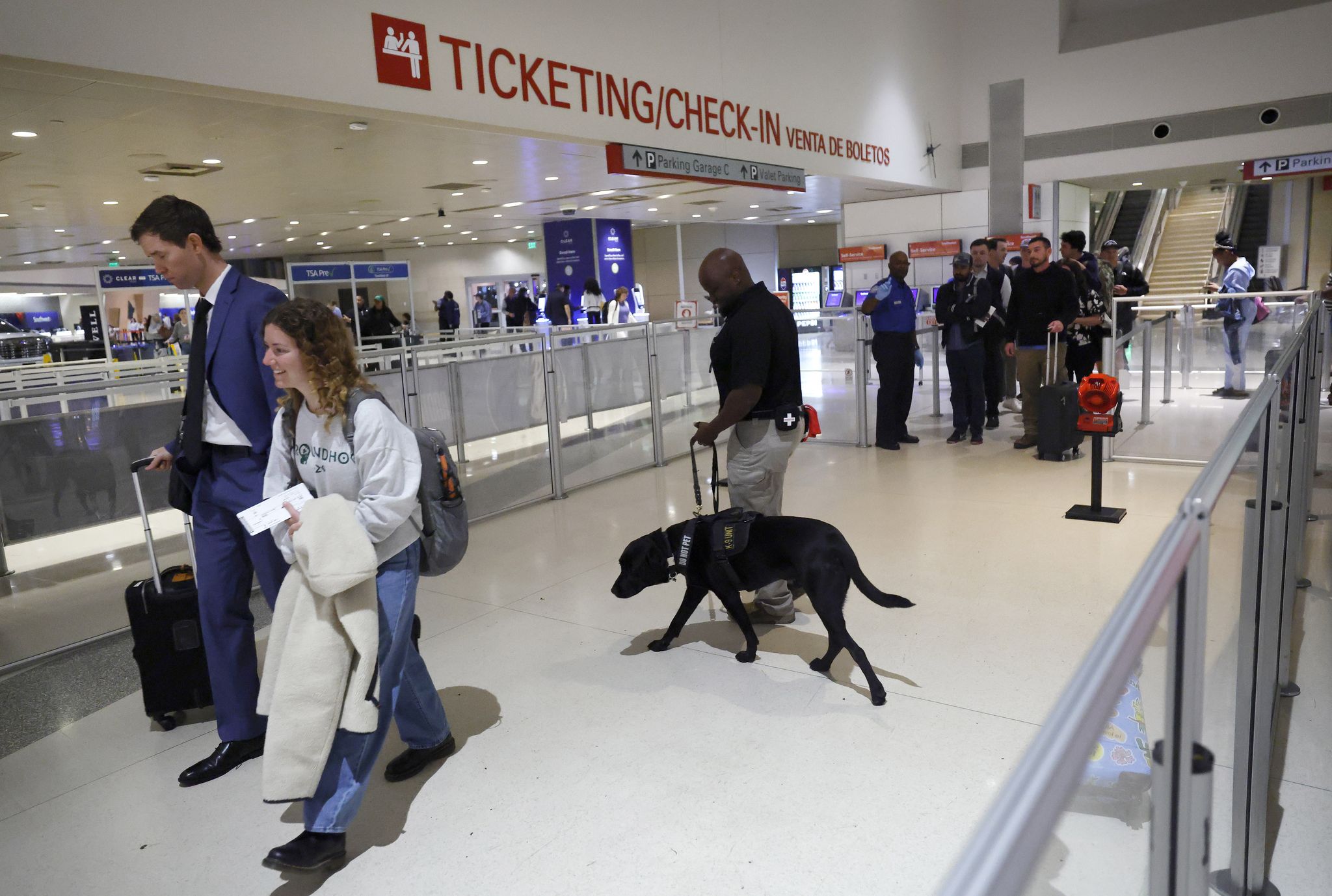 Here are the TSA Wait Times at DFW International Airport and Dallas ...