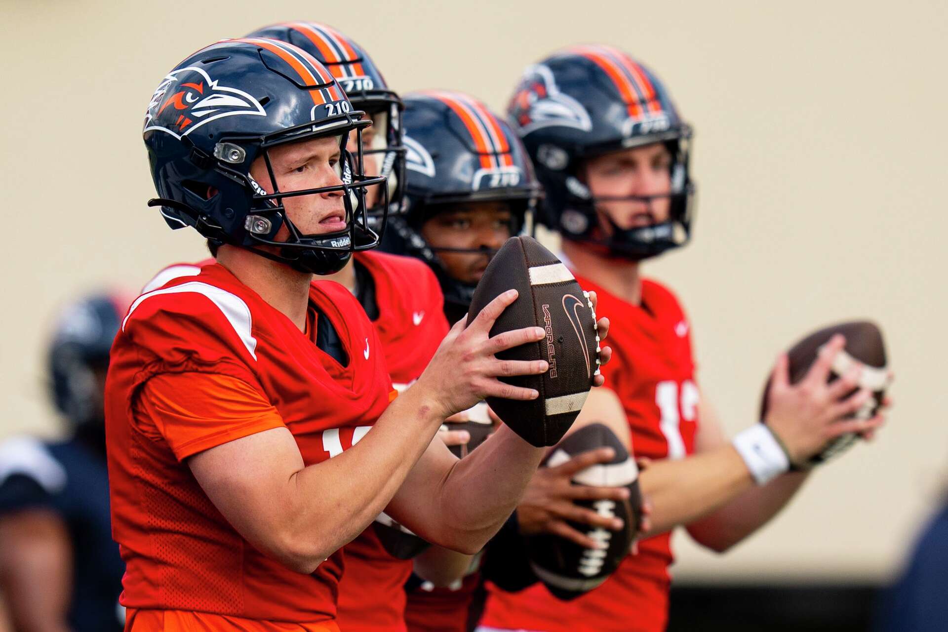 Will Owen McCown play in UTSA’s spring game? Who could be next?