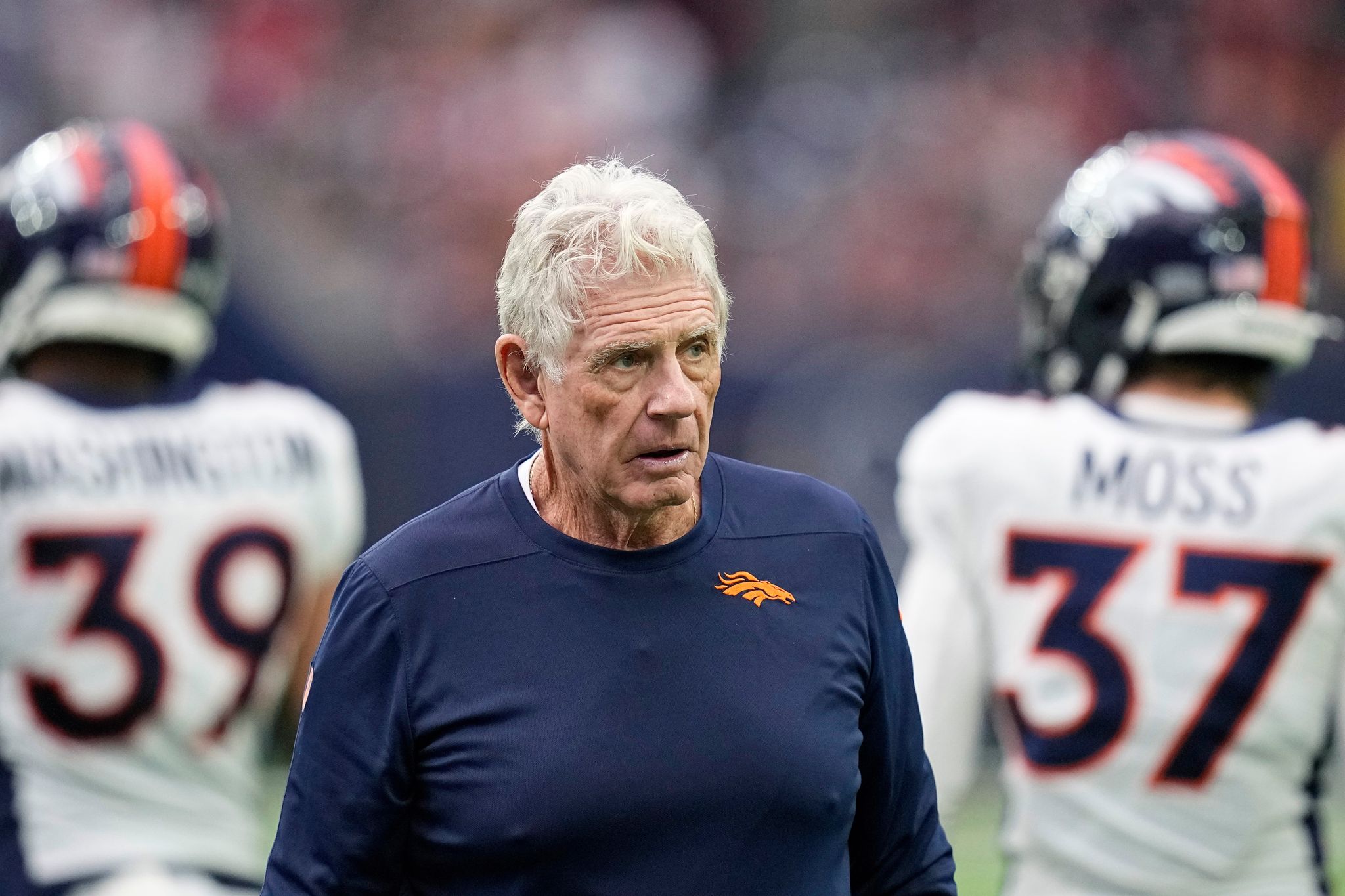 The Pro Football Hall of Fame honors 3 assistant coaches with the award ...
