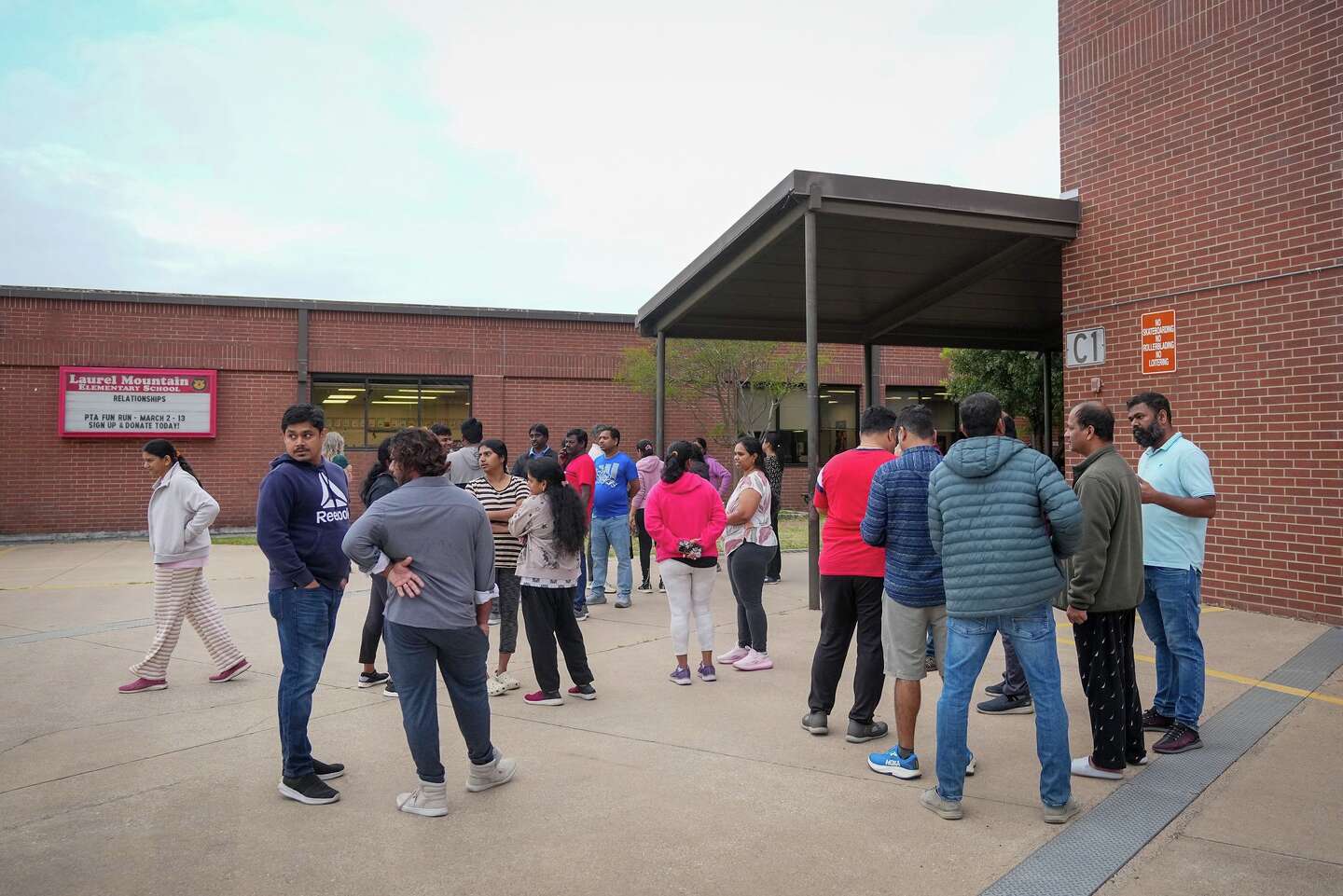 Round Rock ISD's ‘hazardous’ routes force students along busy roads