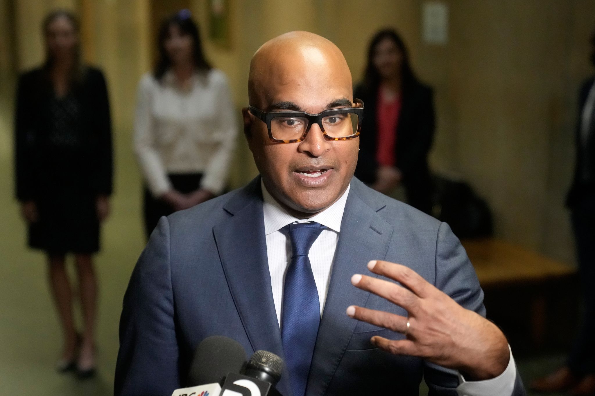 Judge fines San Francisco public defender after finding him in contempt ...