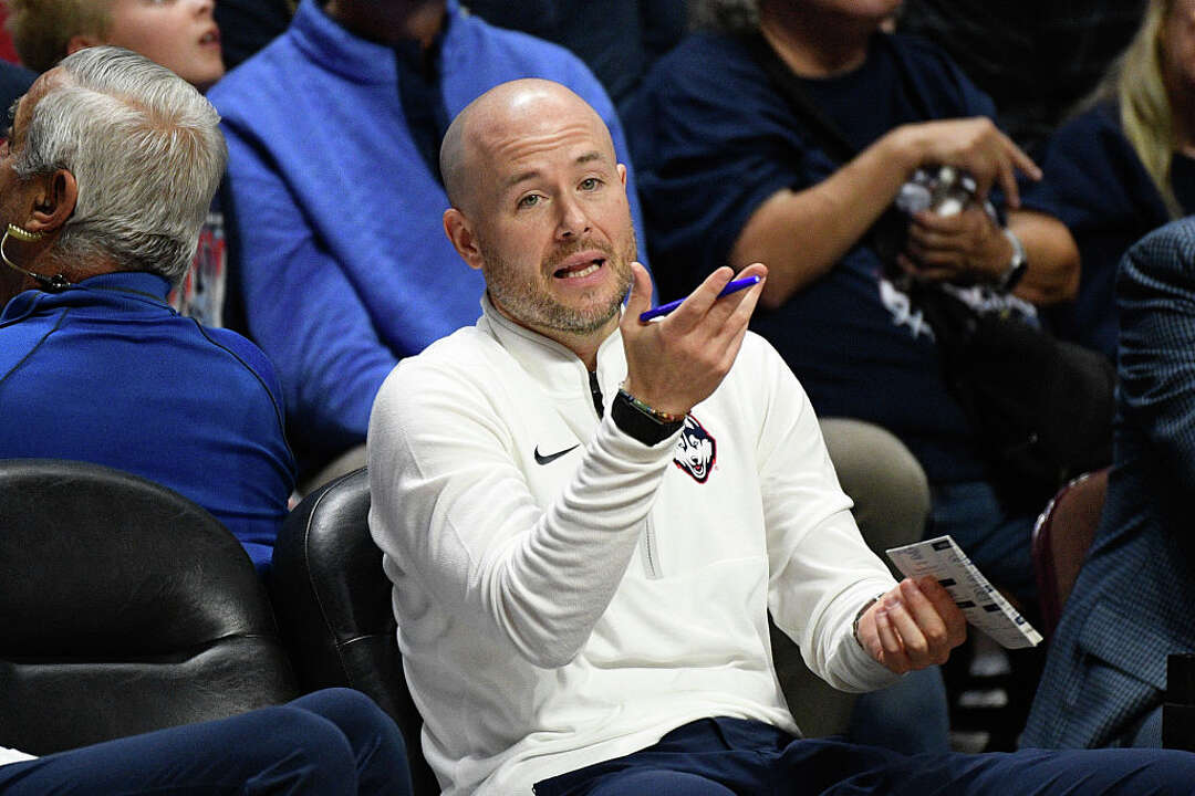 Luke Murray leaving UConn to coach Boston College
