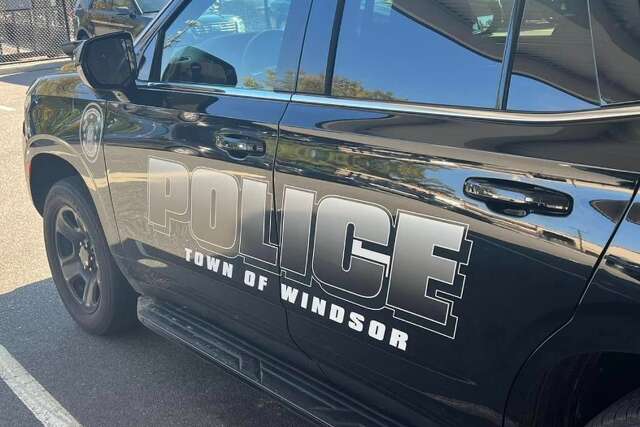 1 dead, 7 injured in Windsor multicar crash on Route 218, police say