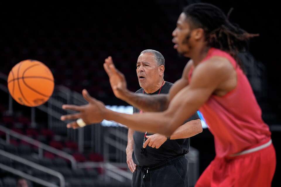 What's next for Houston basketball: Kelvin Sampson's roster makeover