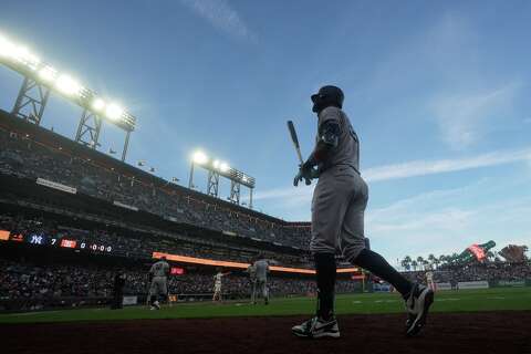 Judge goes hitless on opening day for first time, Yankees top Giants 7 ...