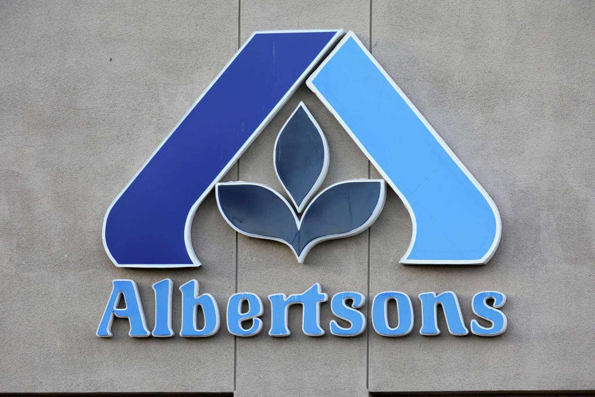 Albertsons layoffs: 138 jobs cut as two North Texas stores close