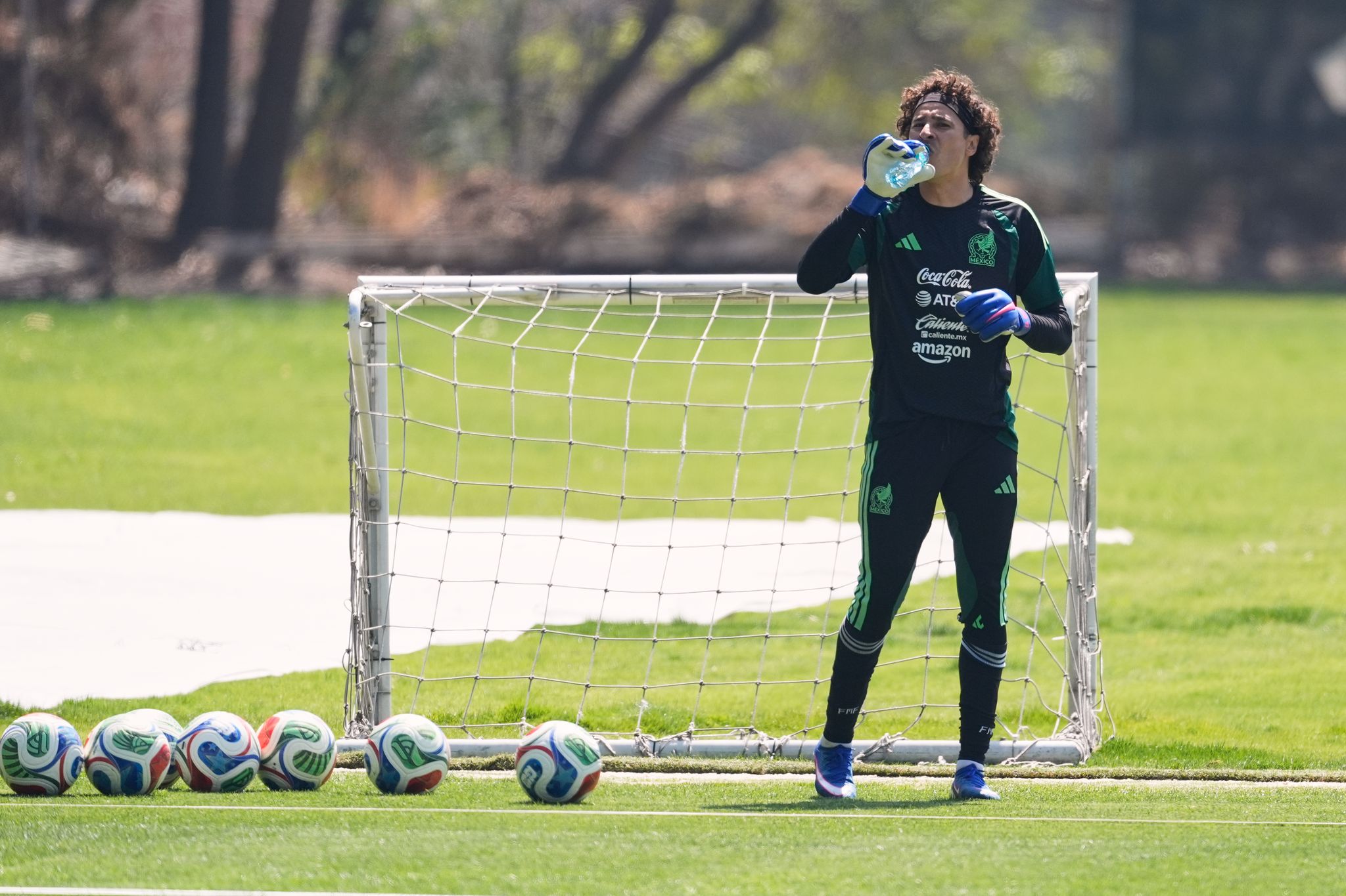 Mexico prepares for Portugal in World Cup warmup at Azteca despite a ...