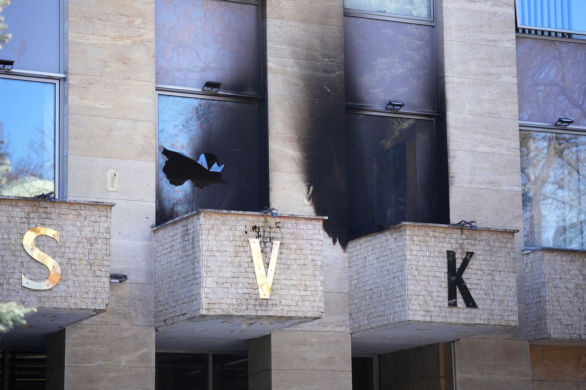 An unknown attacker threw Molotov cocktails at a Russian center in ...