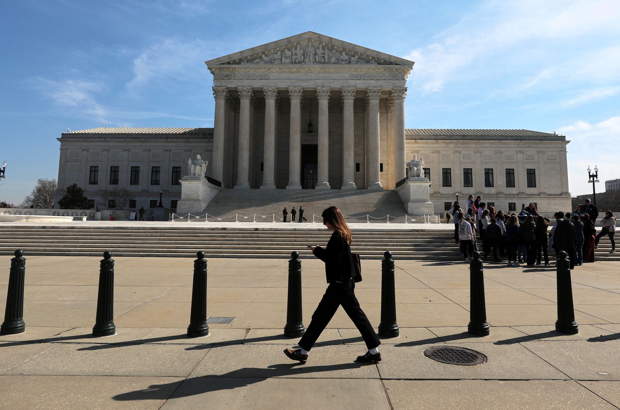 Supreme Court seems likely to rule for a Black death row inmate in ...
