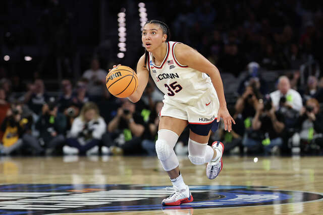 Ranking Azzi Fudd's top 5 career performances at UConn