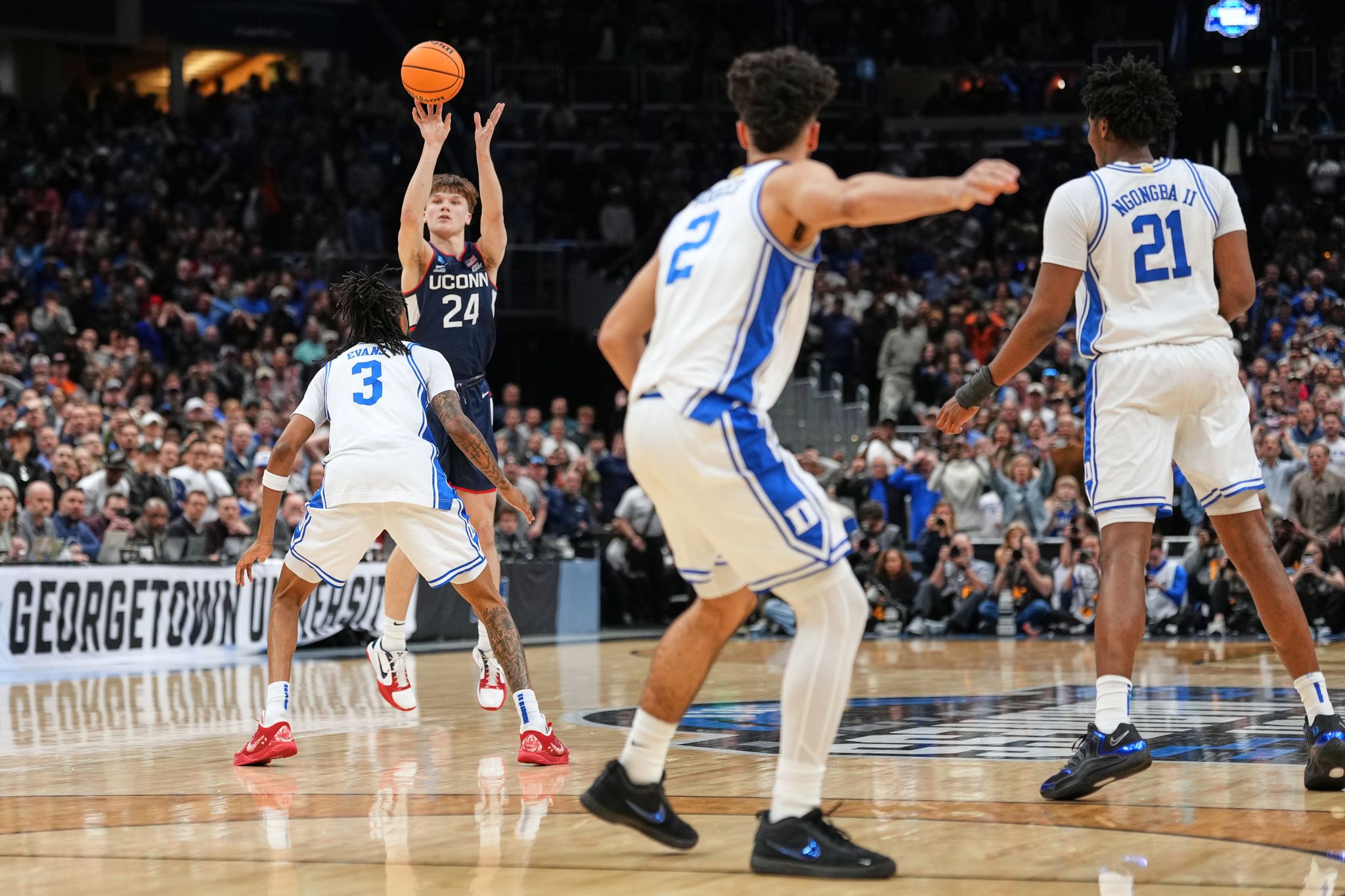 March Madness: Here's a storyline to watch about each of the Final Four ...