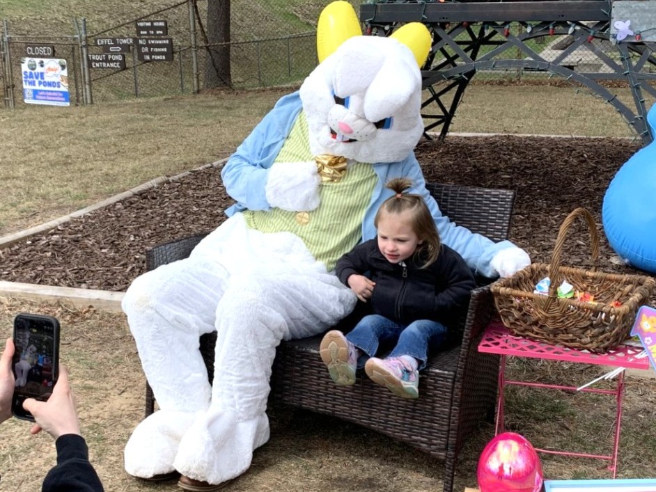 Paris Easter Party returns with egg hunt, petting zoo at Paris Park
