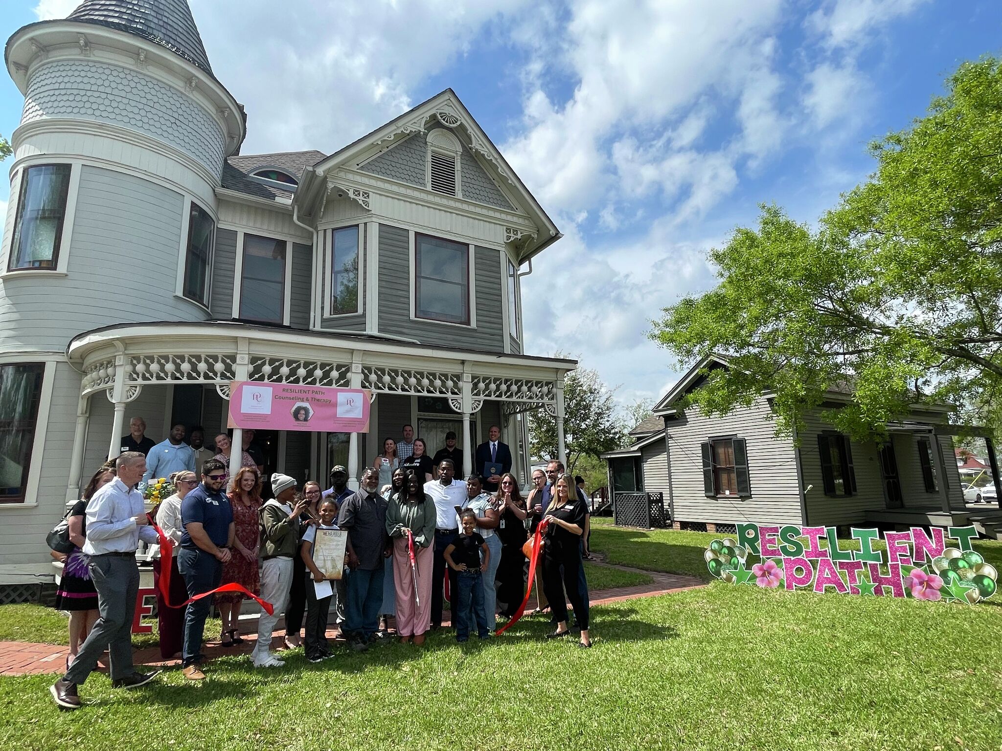 A therapist brings new "Resilient Path" counseling to Beaumont