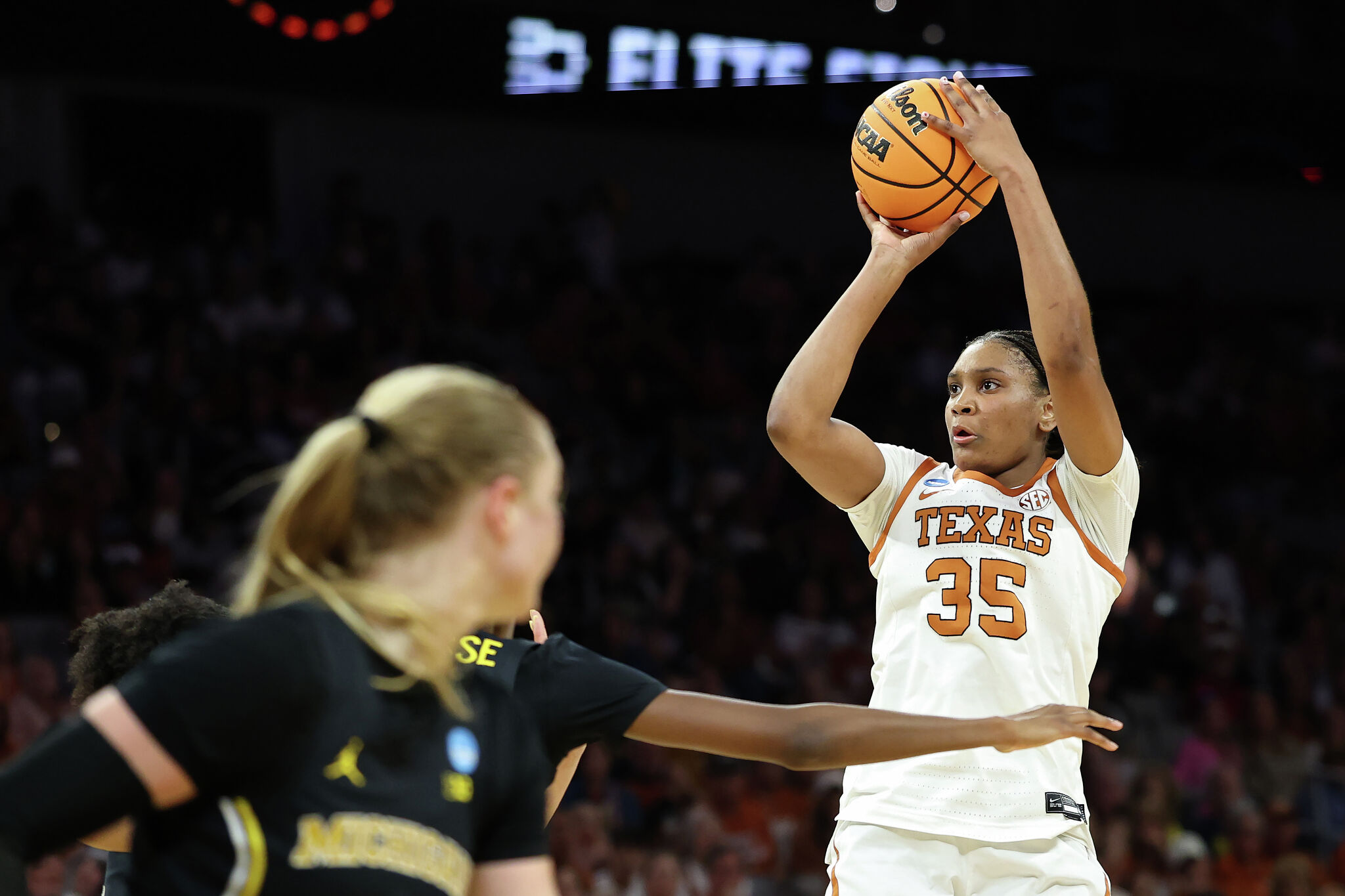 March Madness: Meet Texas basketball All-American Madison Booker
