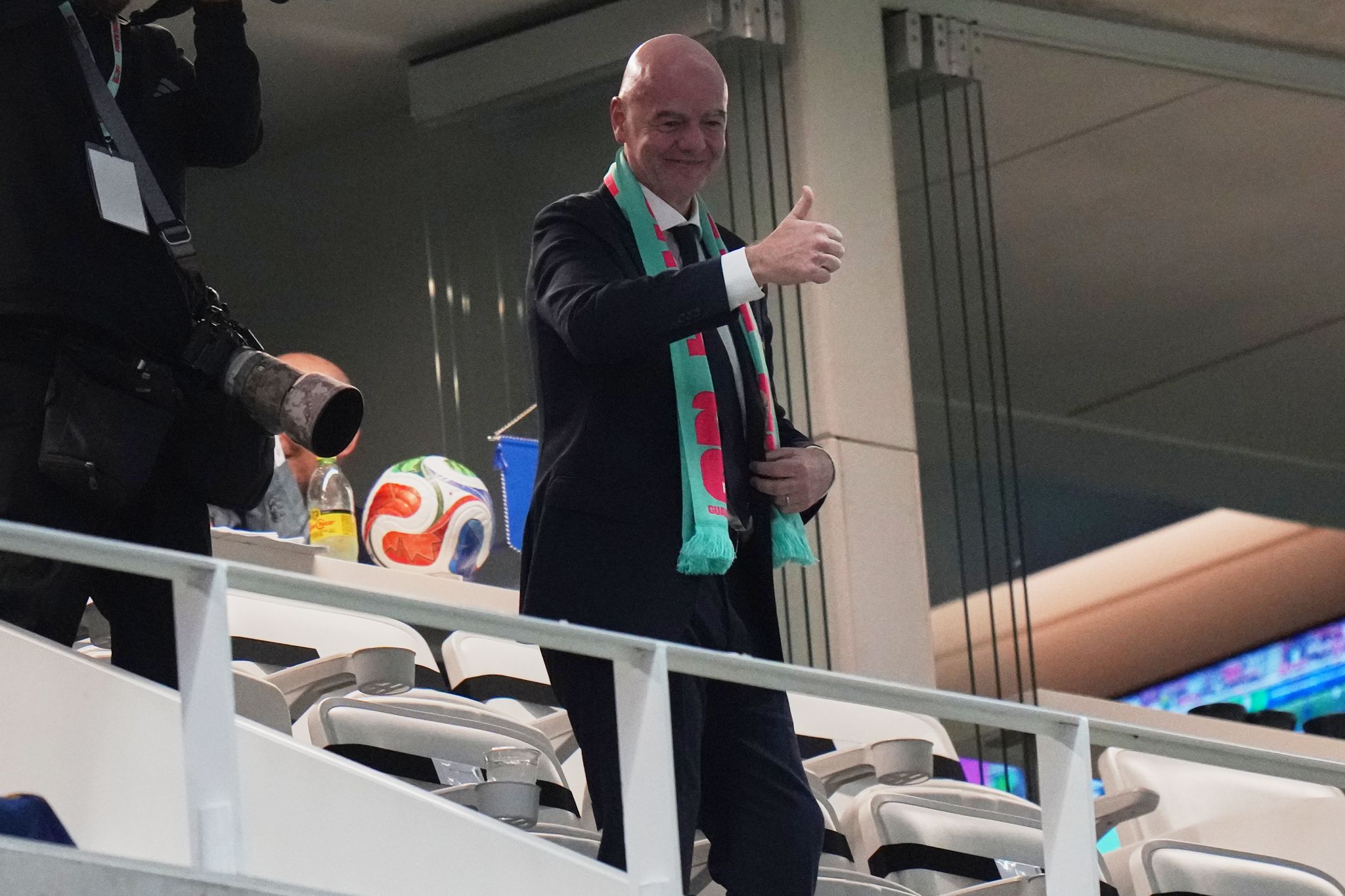 Sheinbaum meets FIFA's Infantino to review Mexico's 2026 World Cup ...