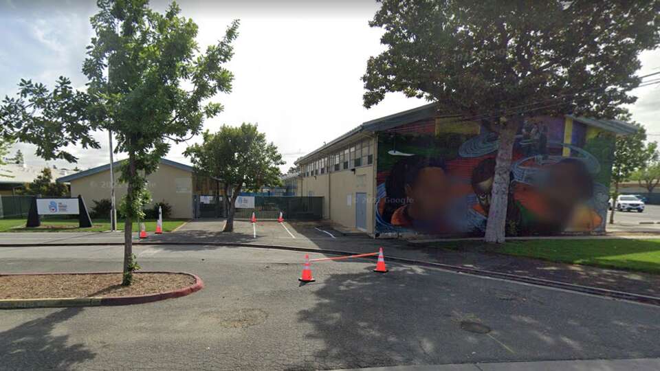 Closure of Zuckerberg-backed Bay Area school triggers enrollment surge