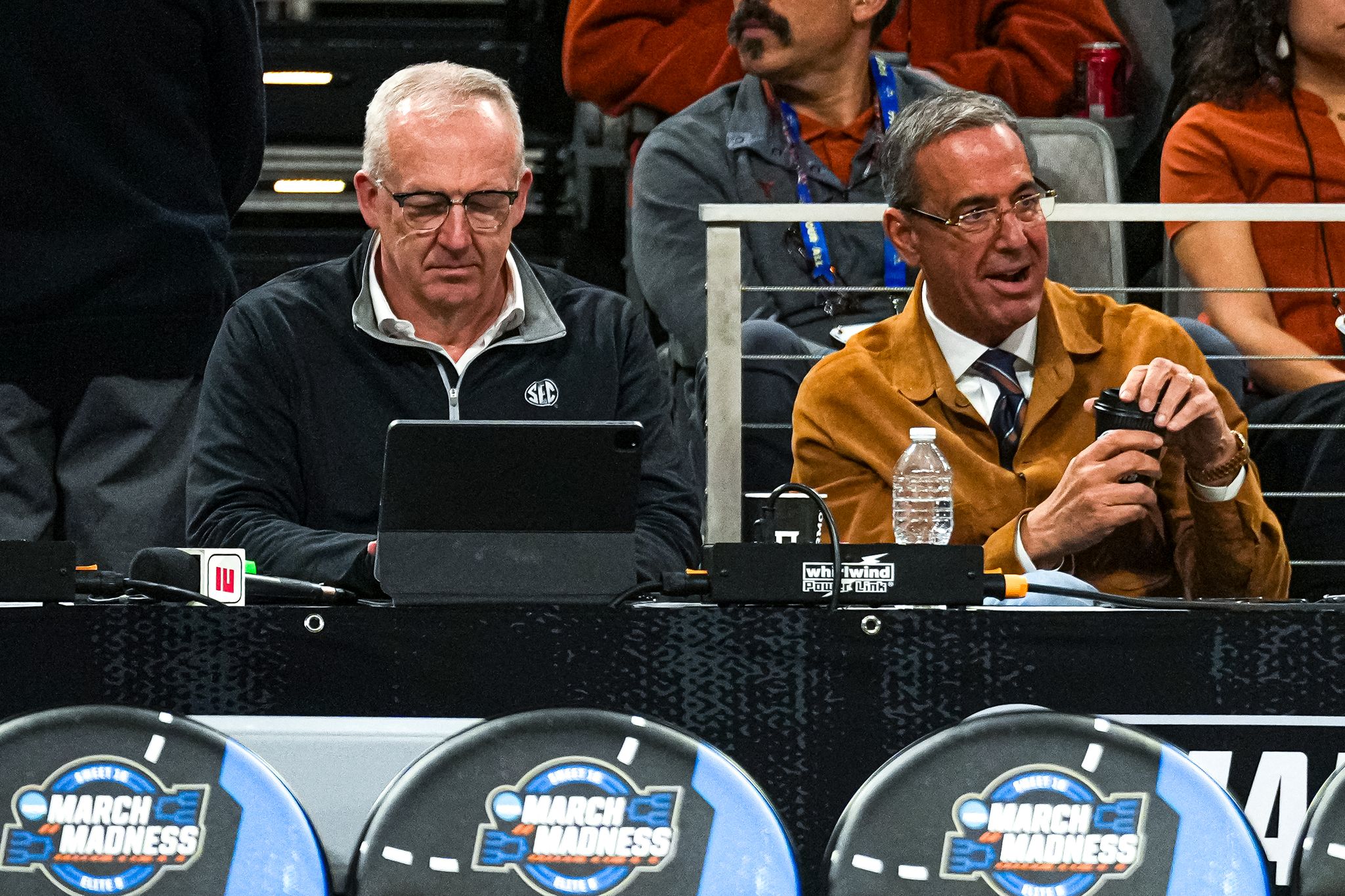 College Football Playoff expansion: SEC, Big Ten apart on next steps