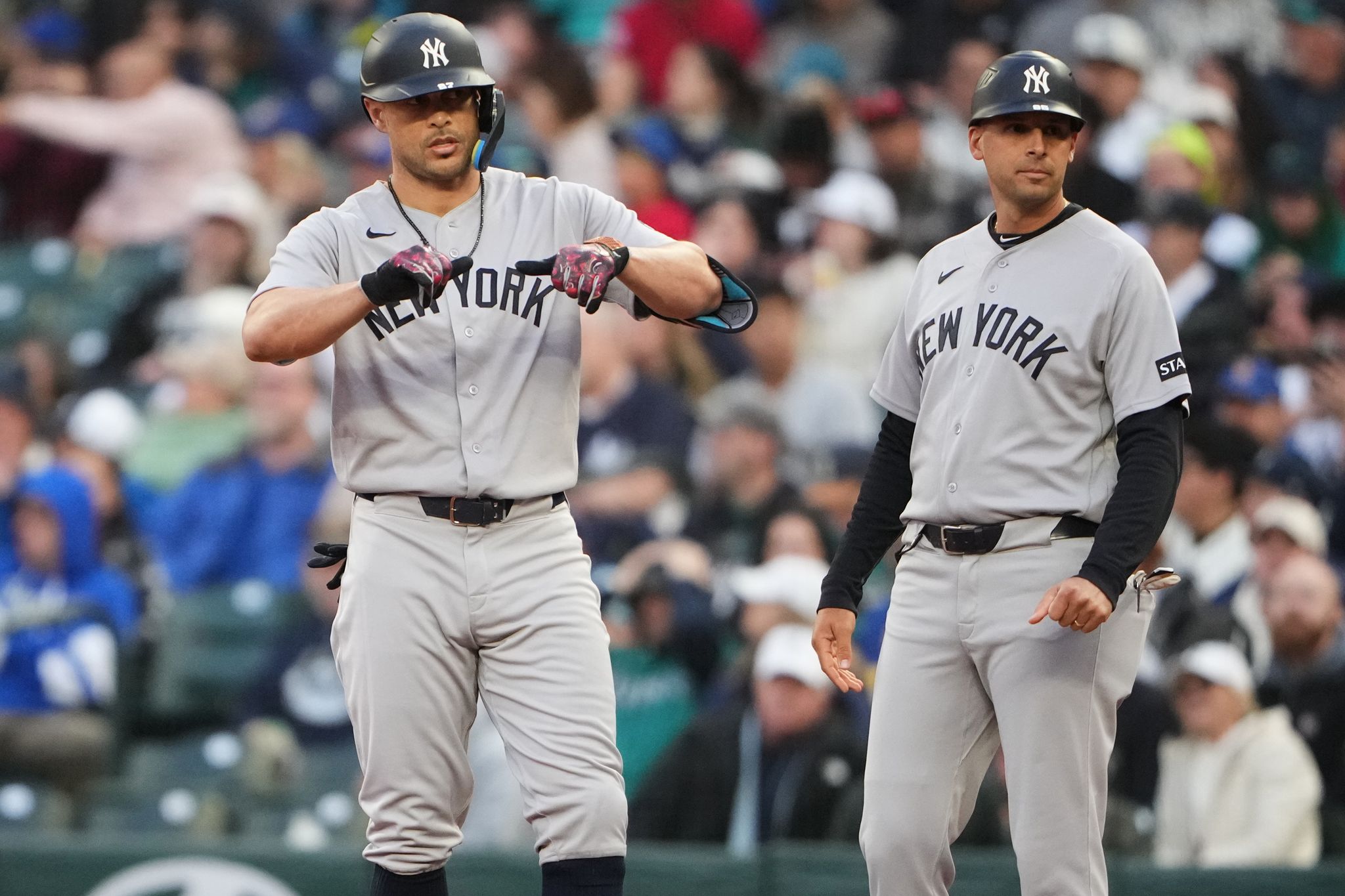 Fried throws 7 innings of 3-hit ball and Stanton drives in 2 runs as ...