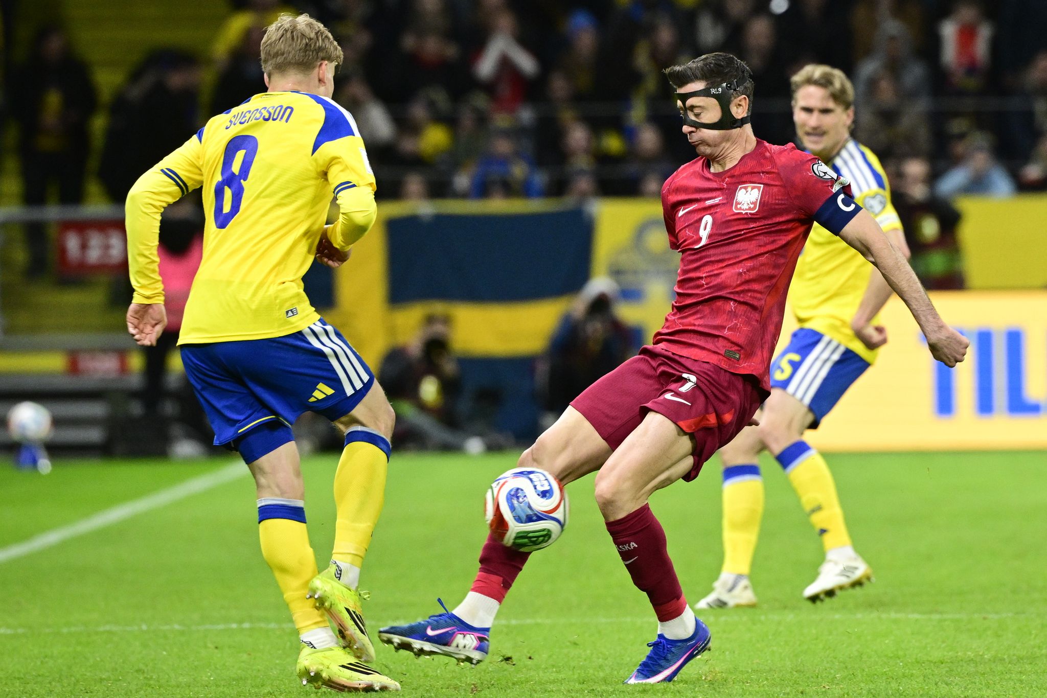 Robert Lewandowski hints at international retirement after Poland ...