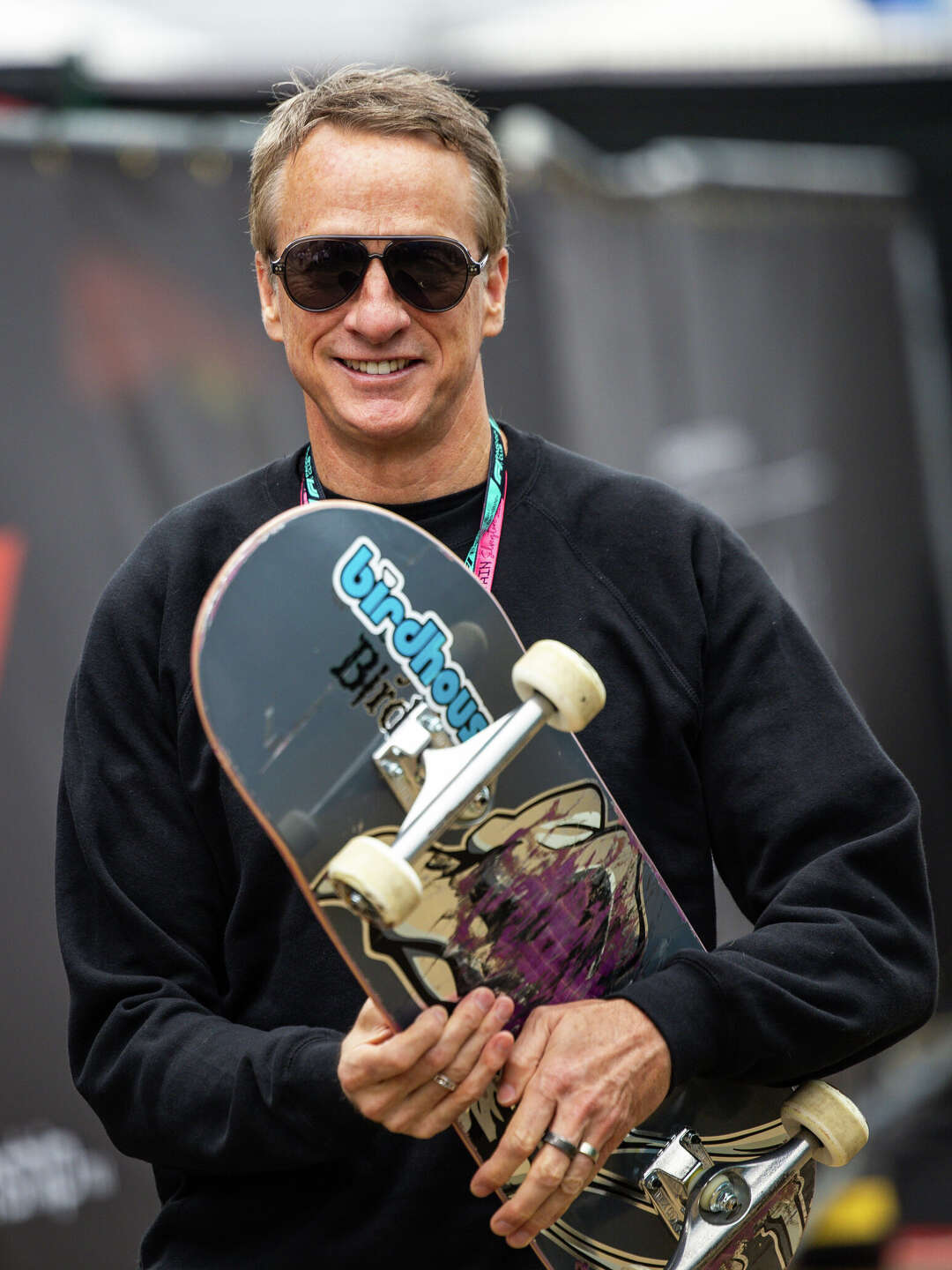 Tony Hawk Waco video: Where he skated, signed skateboard