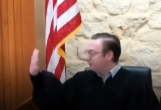 Houston lawyers call out judge after viral courtroom blowup