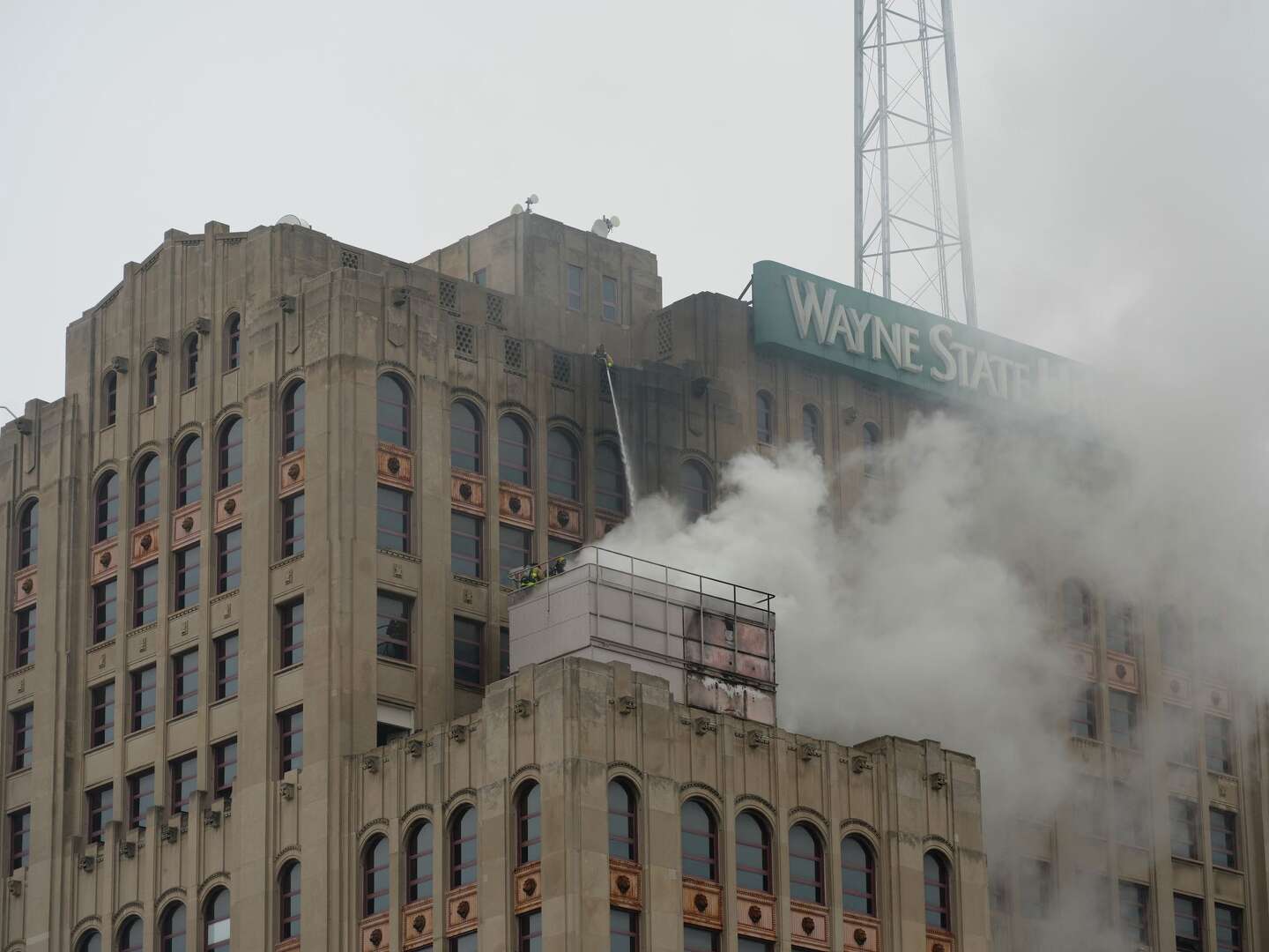 Brief fire causes evacuation but no injuries at historic Detroit ...