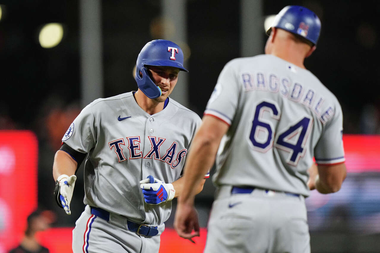 Podcast: Busted brackets, Cuban's regrets and a great Rangers start