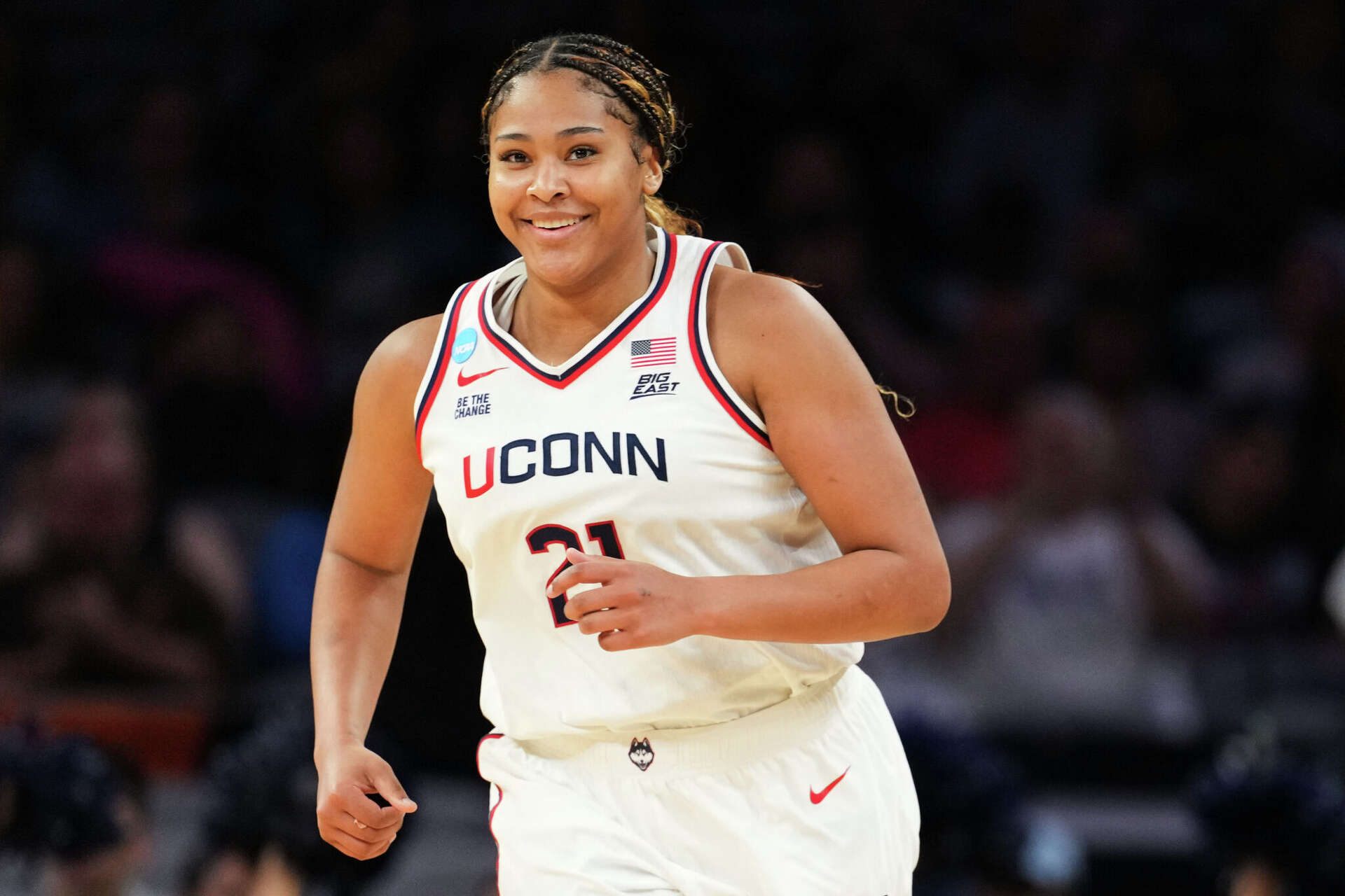 UConn's Sarah Strong named Naismith Player of the Year