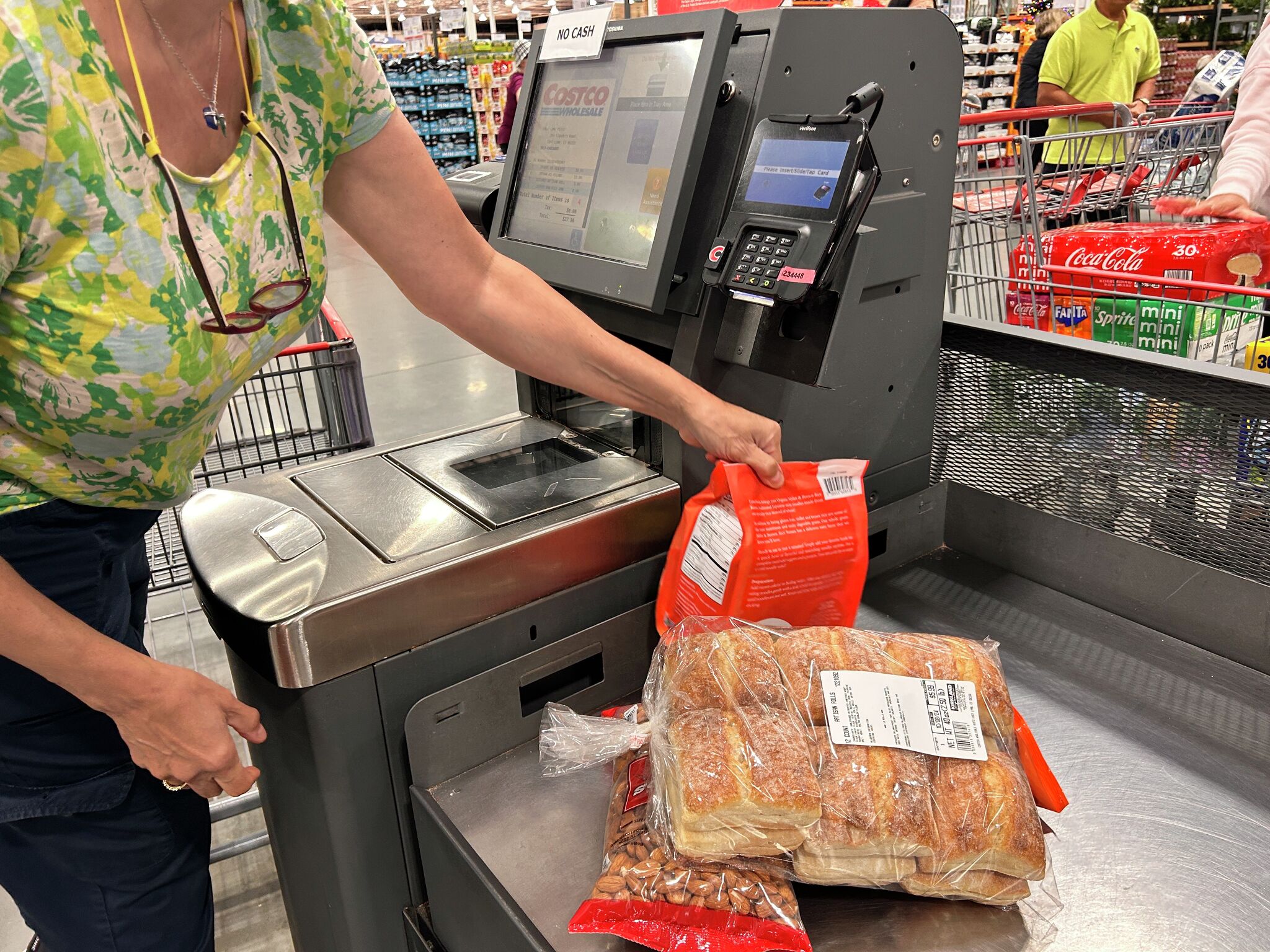 Costco to add checkout stations that take seconds to process orders