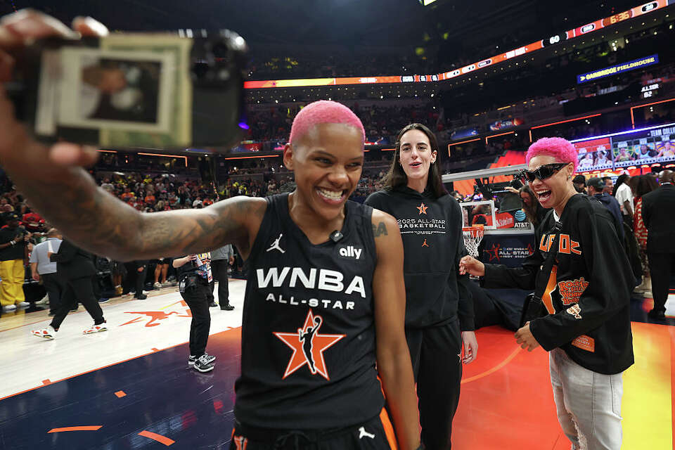 Who was picked in the 2026 WNBA expansion draft?