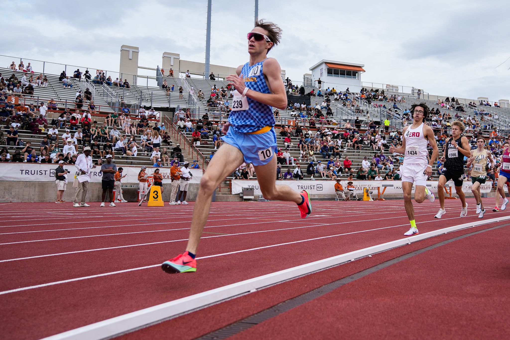 Texas Relays: LBJ's Louis Hickman Jr. blazes in 100-meters qualifying