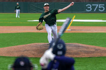 6-foot-9 Texas commit throws 100 mph in return from Tommy John surgery