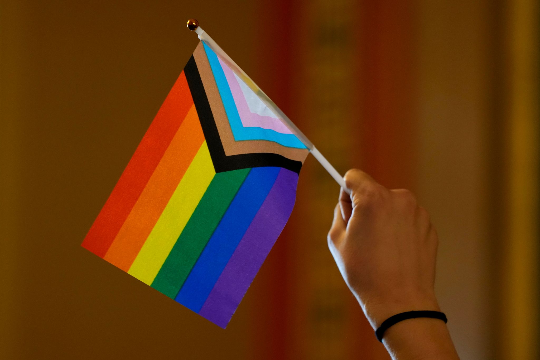 Human Rights Campaign targets battleground districts during broader ...