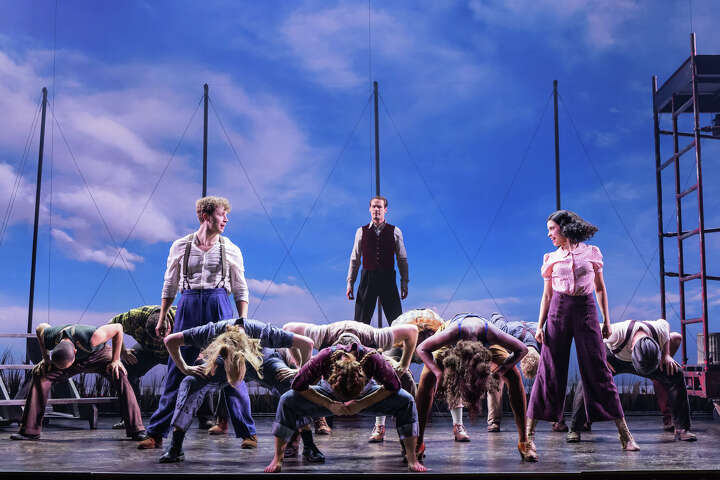 Review: 'Water for Elephants' brings a dark circus tale to Proctors