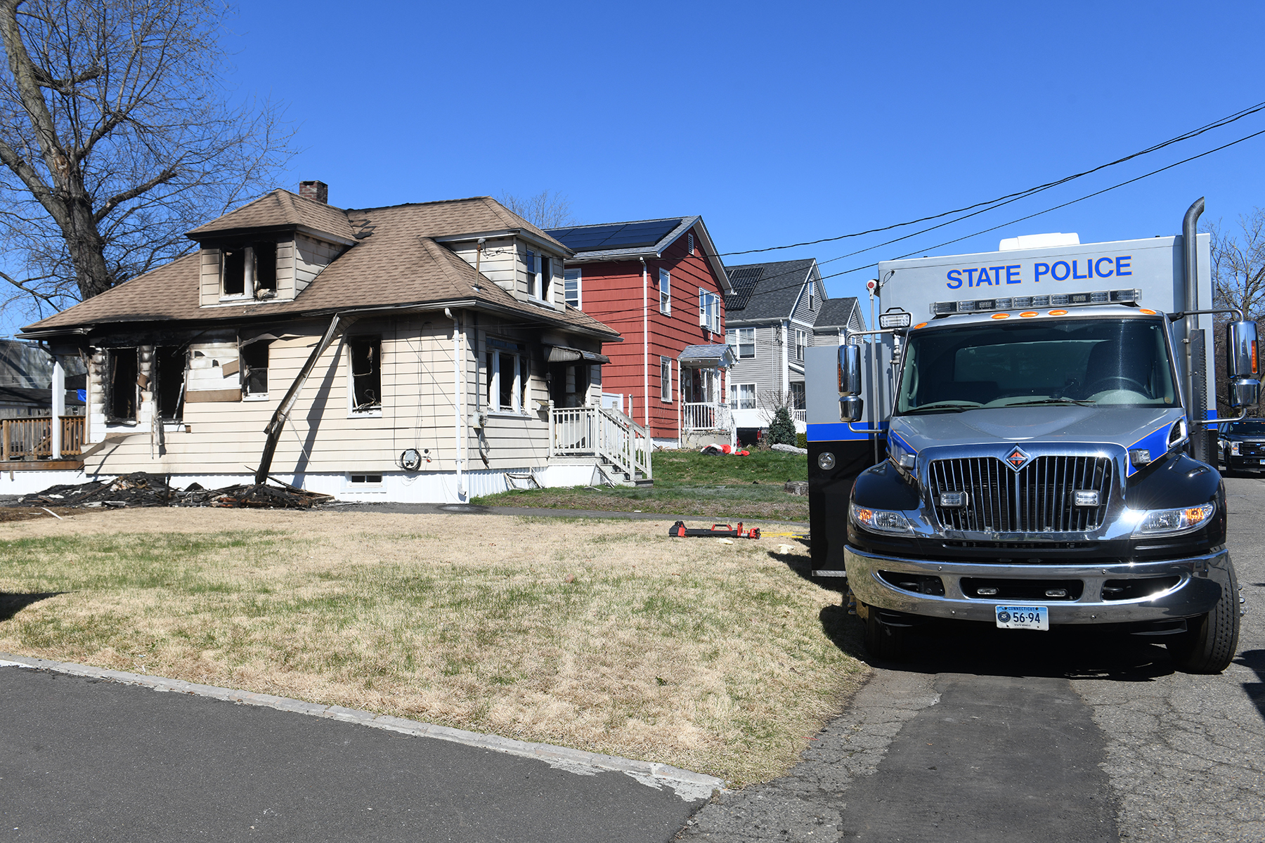 Person killed in Bridgeport house fire on Hallock Street: Official