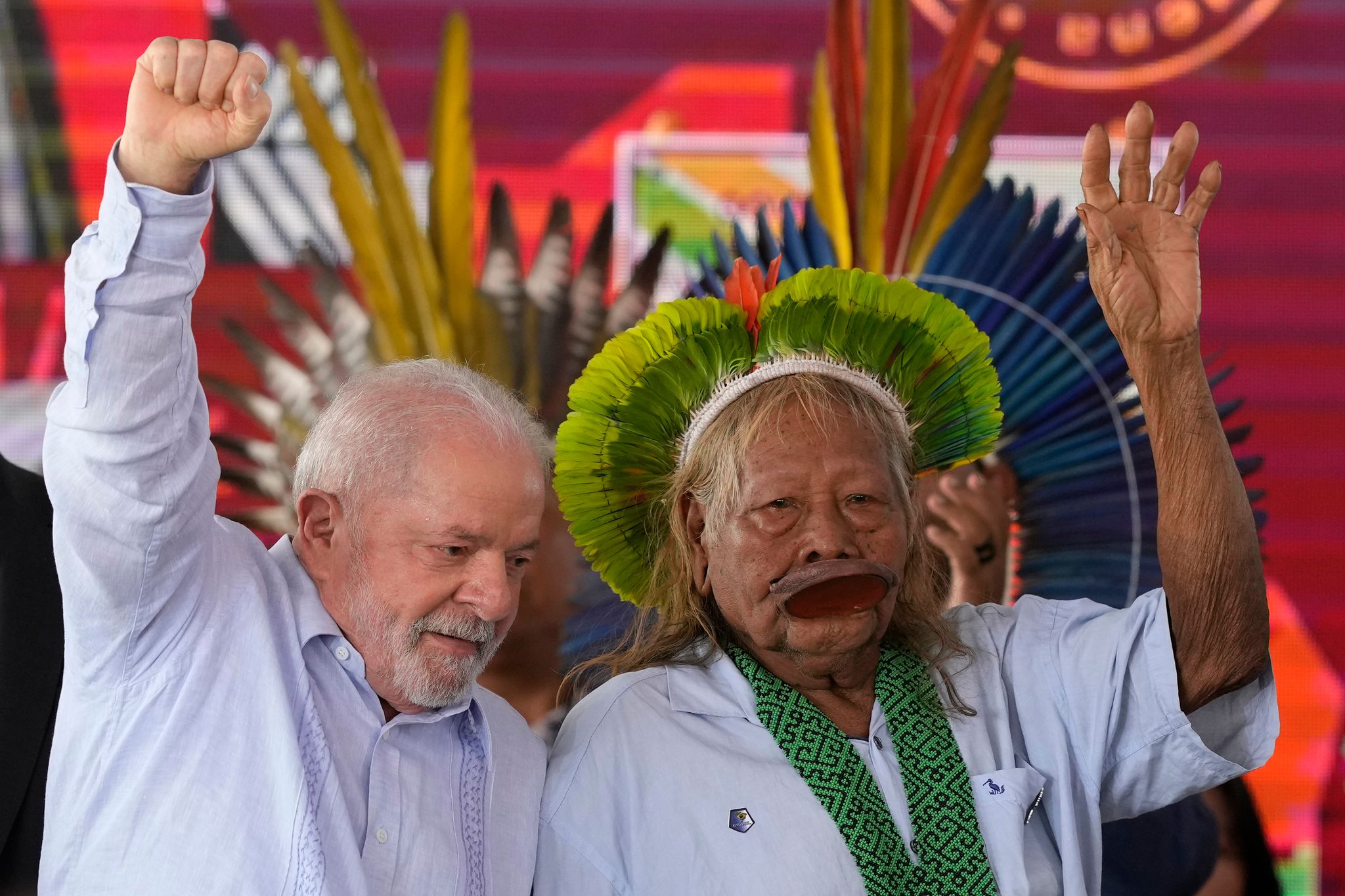 Brazil's Indigenous leader Raoni backs Lula despite protesting against ...