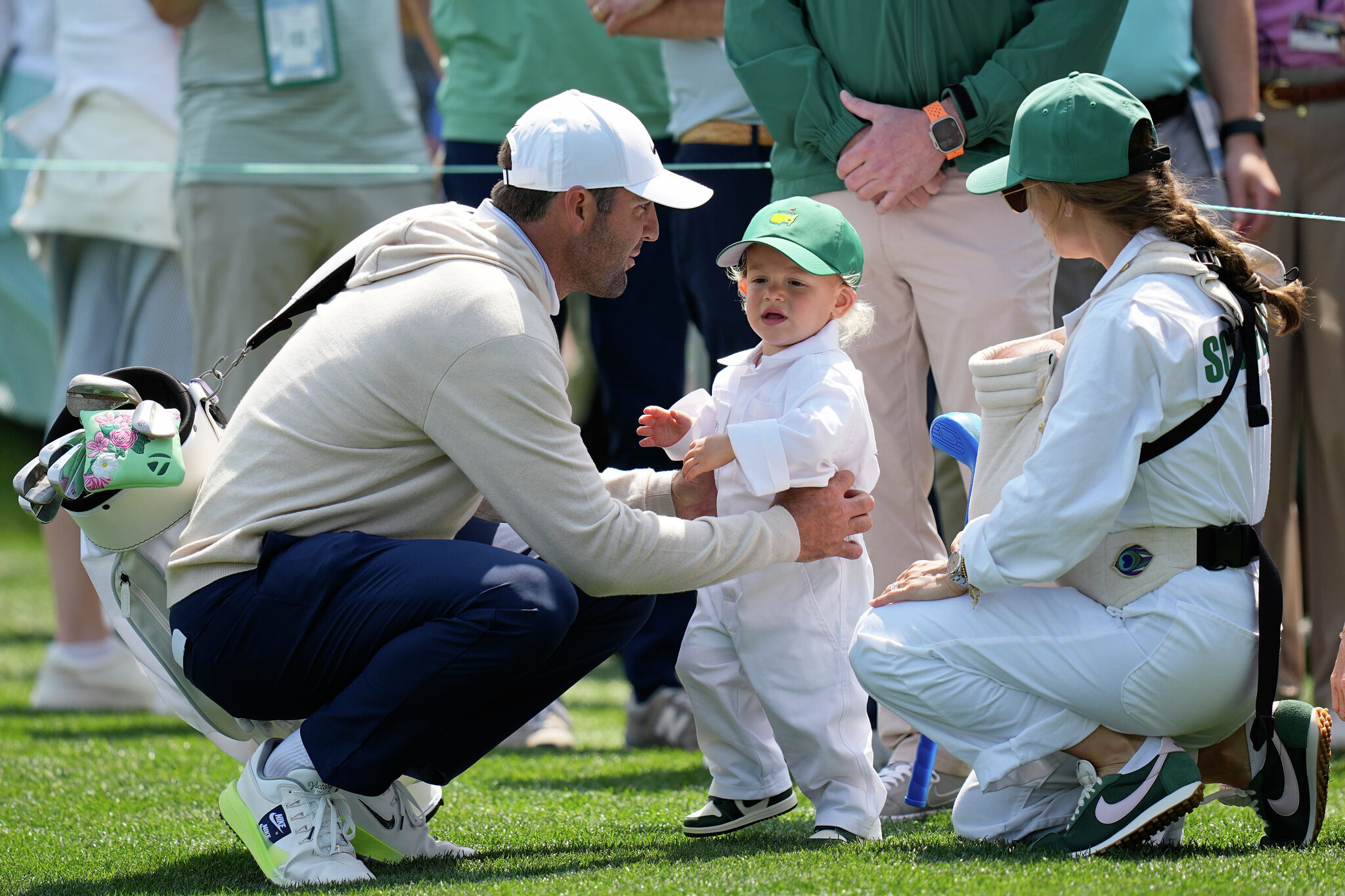 Photos: Scheffler, Spieth families highlight Masters' par 3 contest