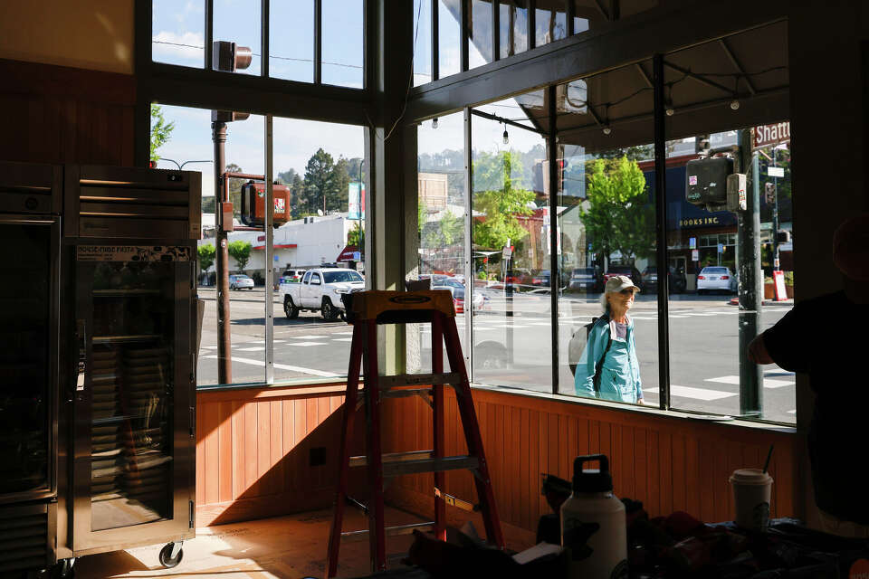 Berkeley’s Cheese Board shop and bakery expands in major remodel