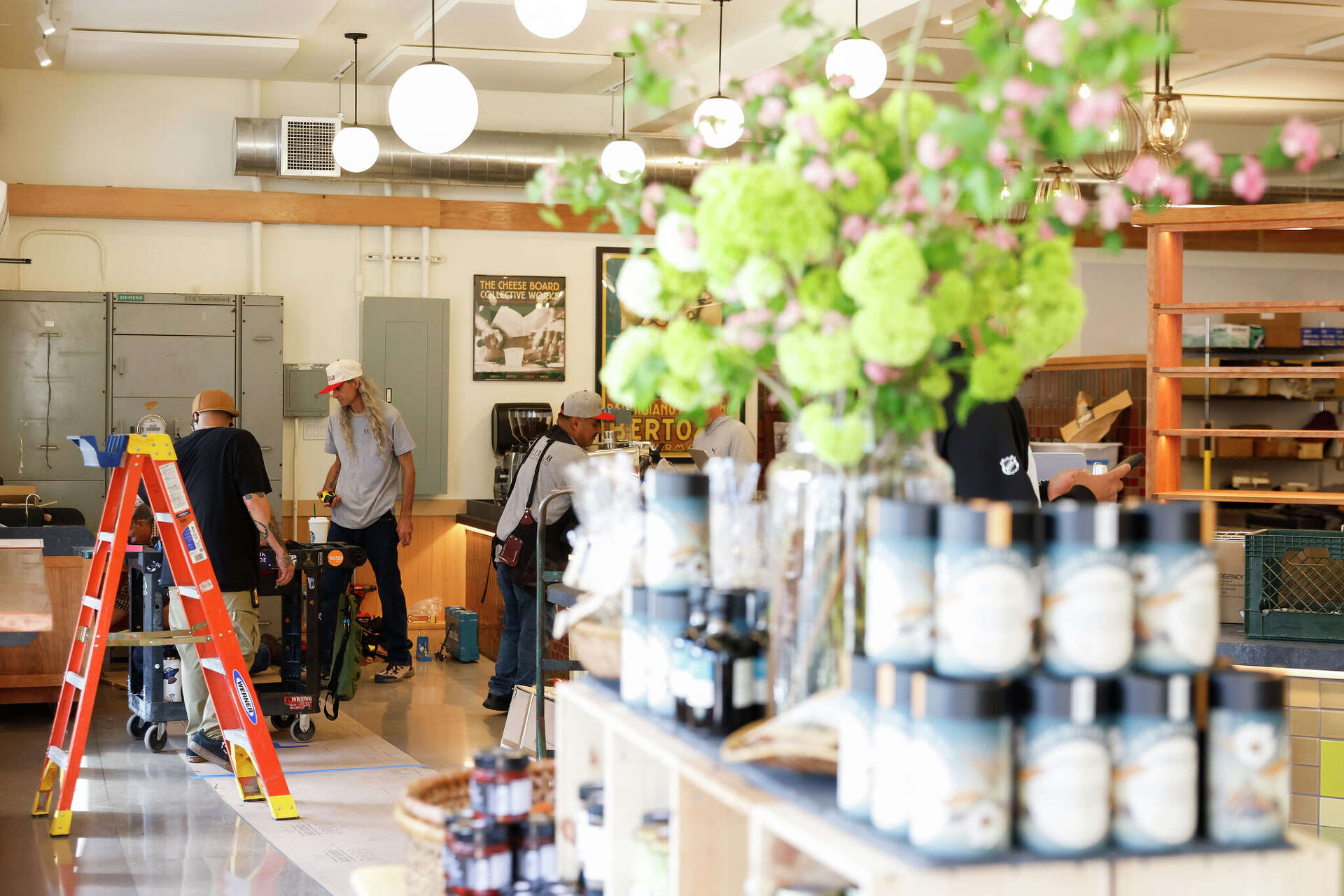 Berkeley’s Cheese Board shop and bakery expands in major remodel