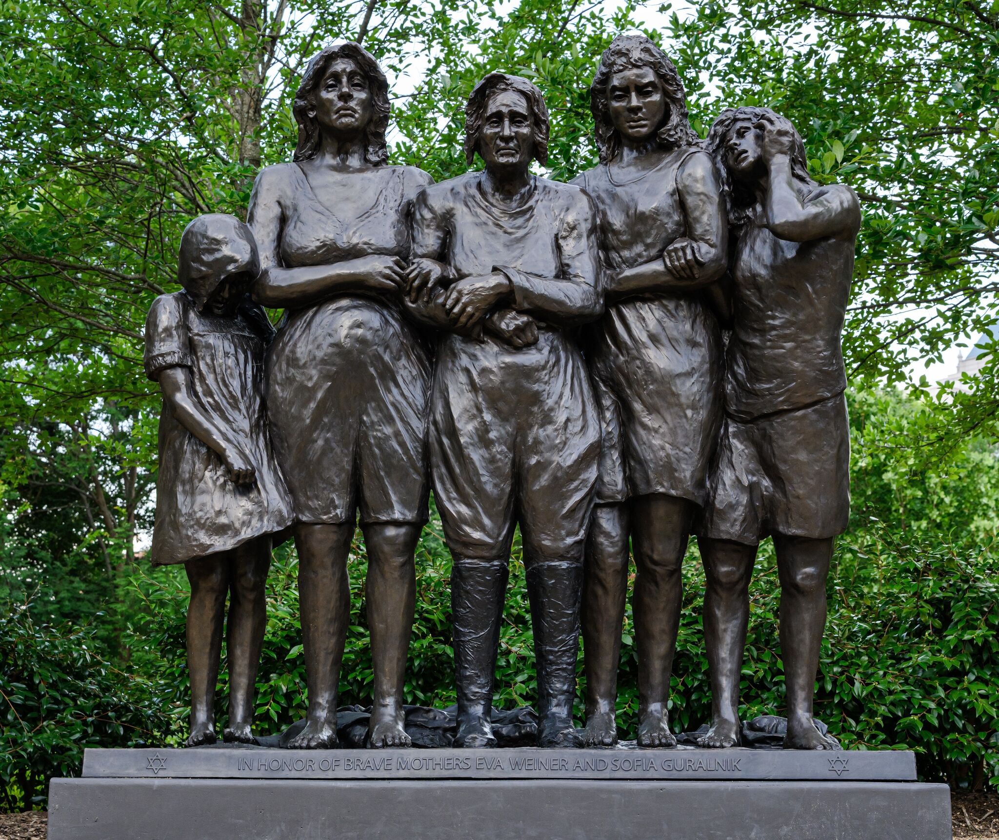 Interactive Holocaust statue coming to Fairfield to fight antisemitism