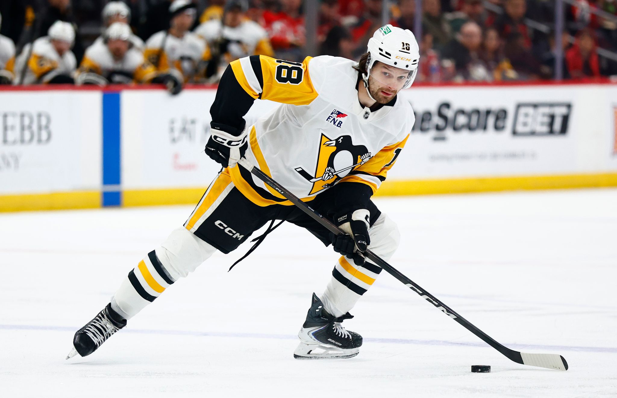 Penguins clinch playoff spot with 5-2 win over Devils