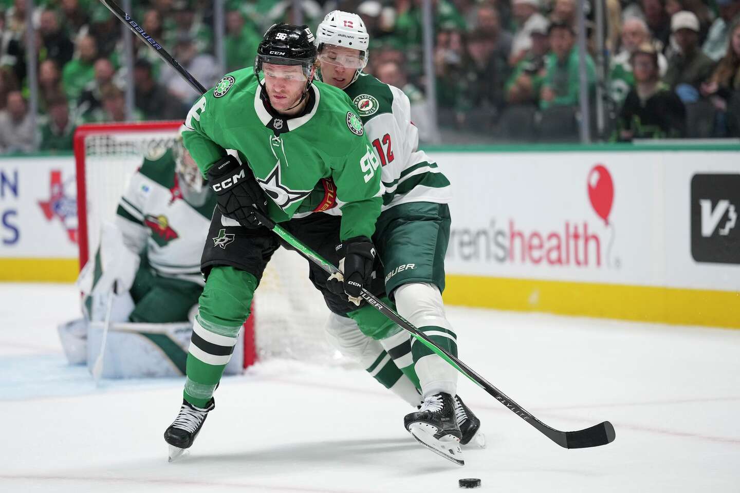 NHL announces schedule for Stars-Wild playoff series