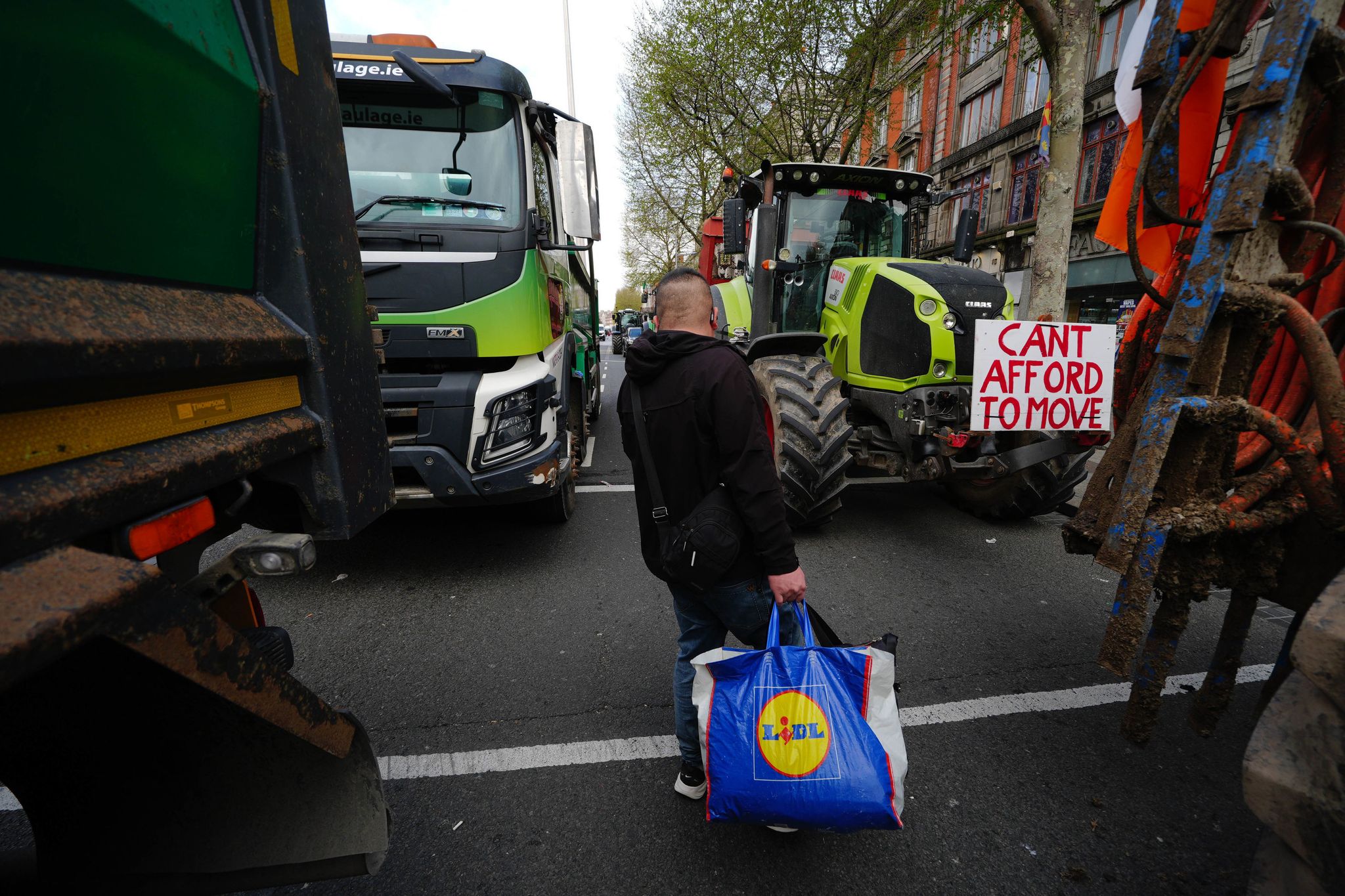 Irish fuel protests enter fourth day as government seeks to head off ...