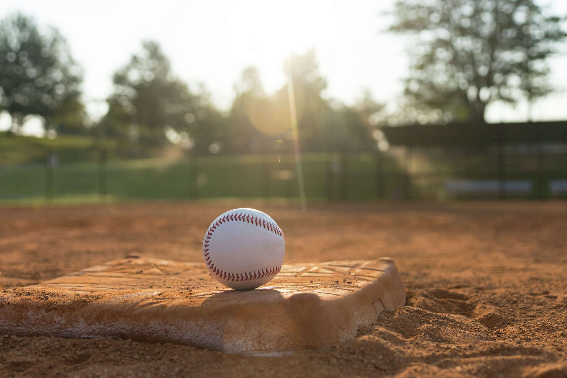10 Texas baseball players suspended in bullying controversy